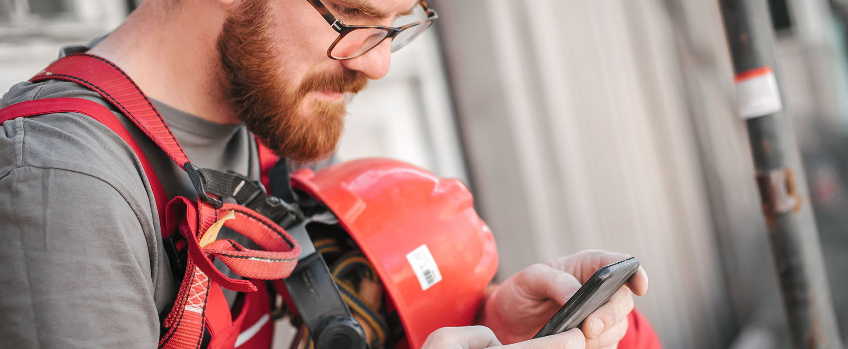 Tech Uptake Blue-Collar Workers