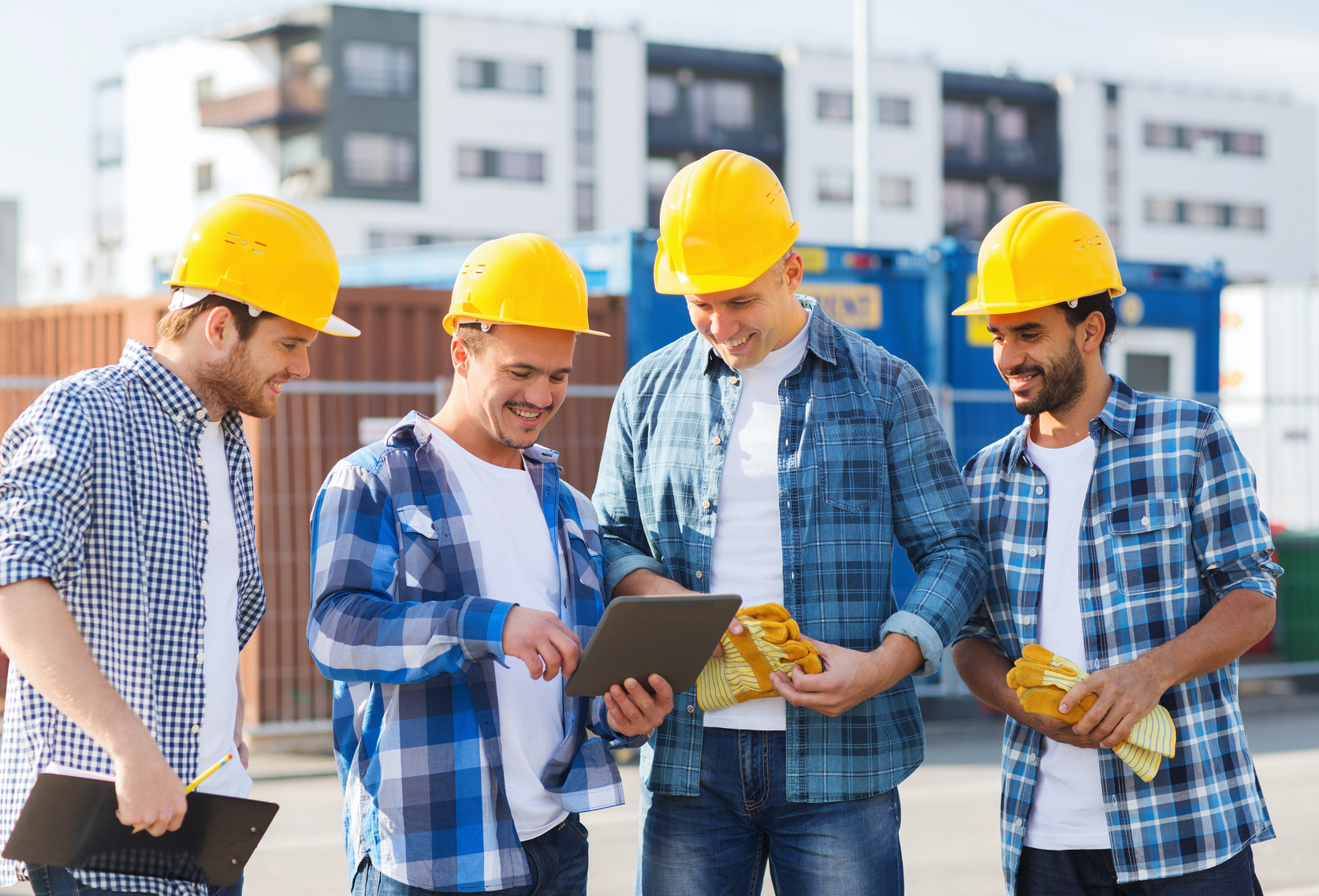 Top 8 Essential Employee Orientation Topics | 皇家华人